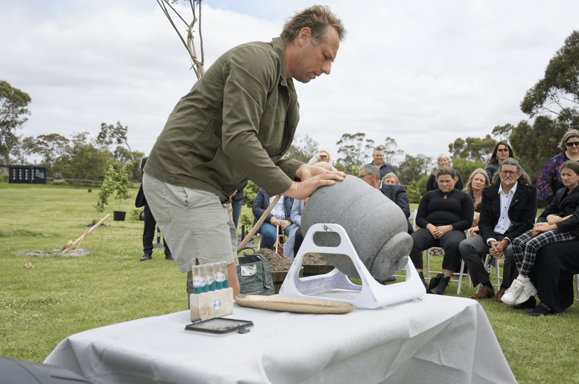 How To Scatter Ashes in Victoria Australia - Mornington Green Legacy ...